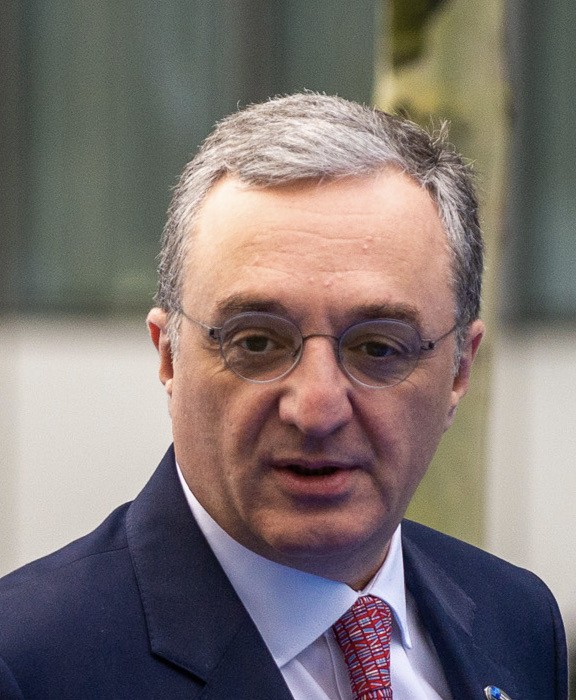 Amb. Zohrab Mnatsakanyan – საქართველოს უნივერსიტეტის უსაფრთხოების ...